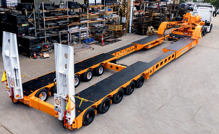 New Drake's 5x8 Swingwidener Low Loader for J&Y Cranes